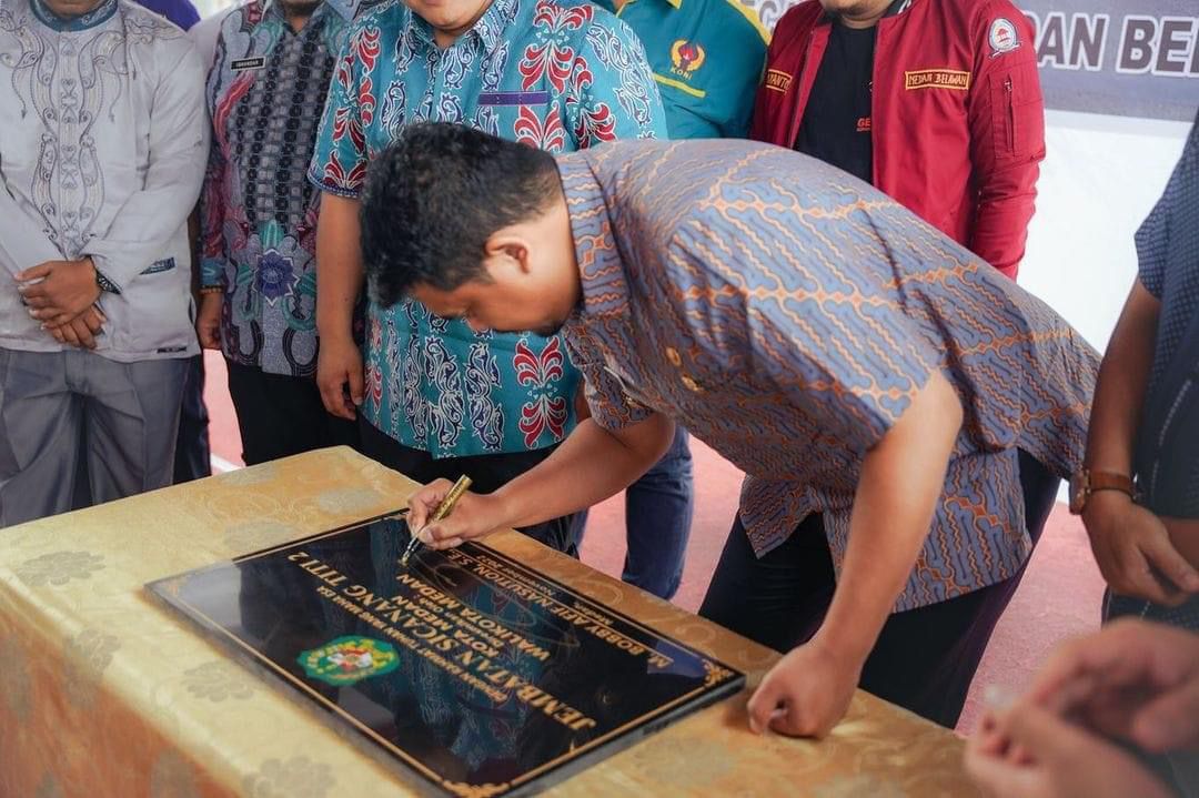 Pembangunan Jembatan Sicanang, Bukti Tangan Dingin Bobby Nasution ... Pembangunan Jembatan Sicanang, Bukti Tangan Dingin Bobby Nasution ...